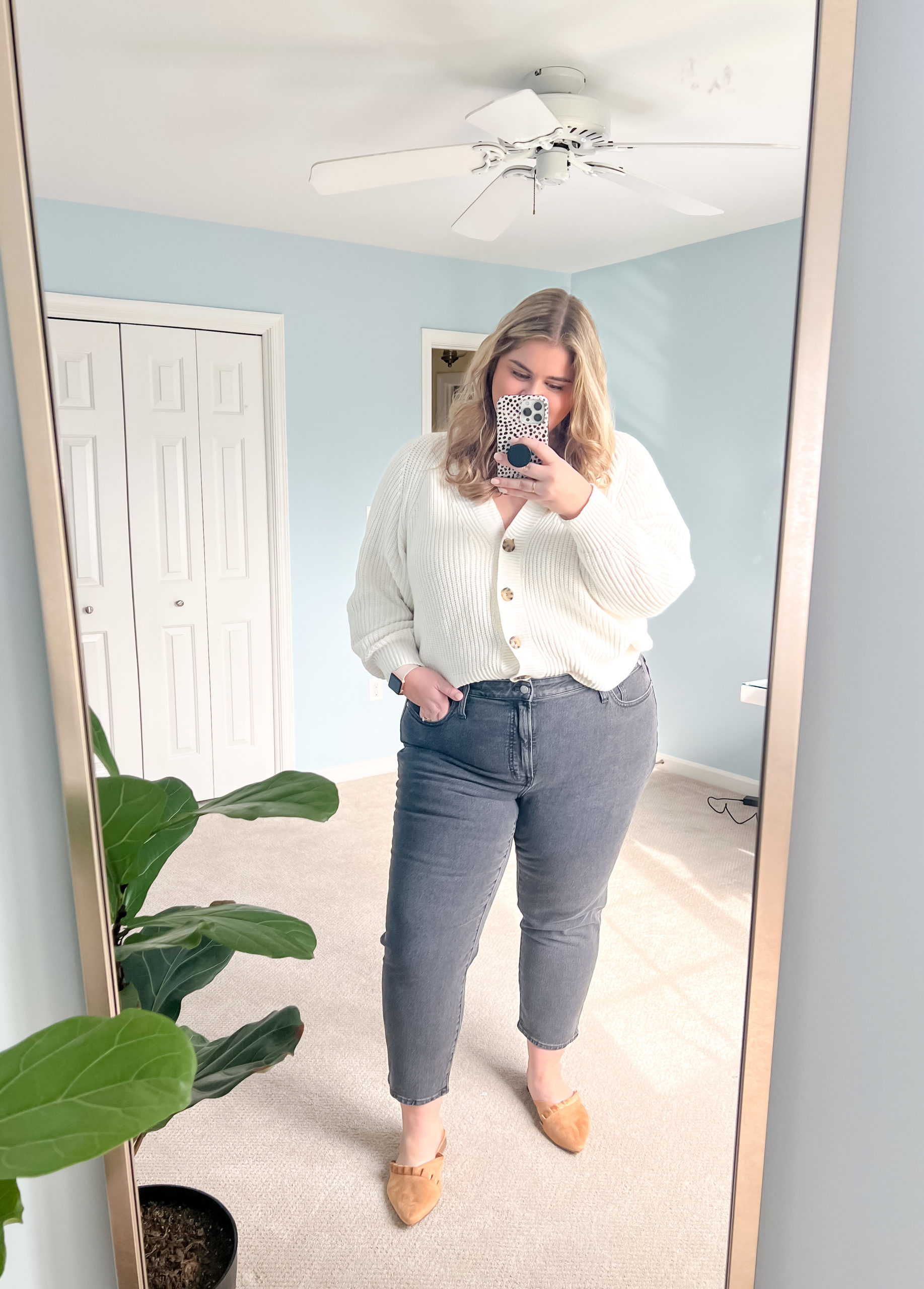 Plus Size Madewell Jeans Review - www.carlakiley.com