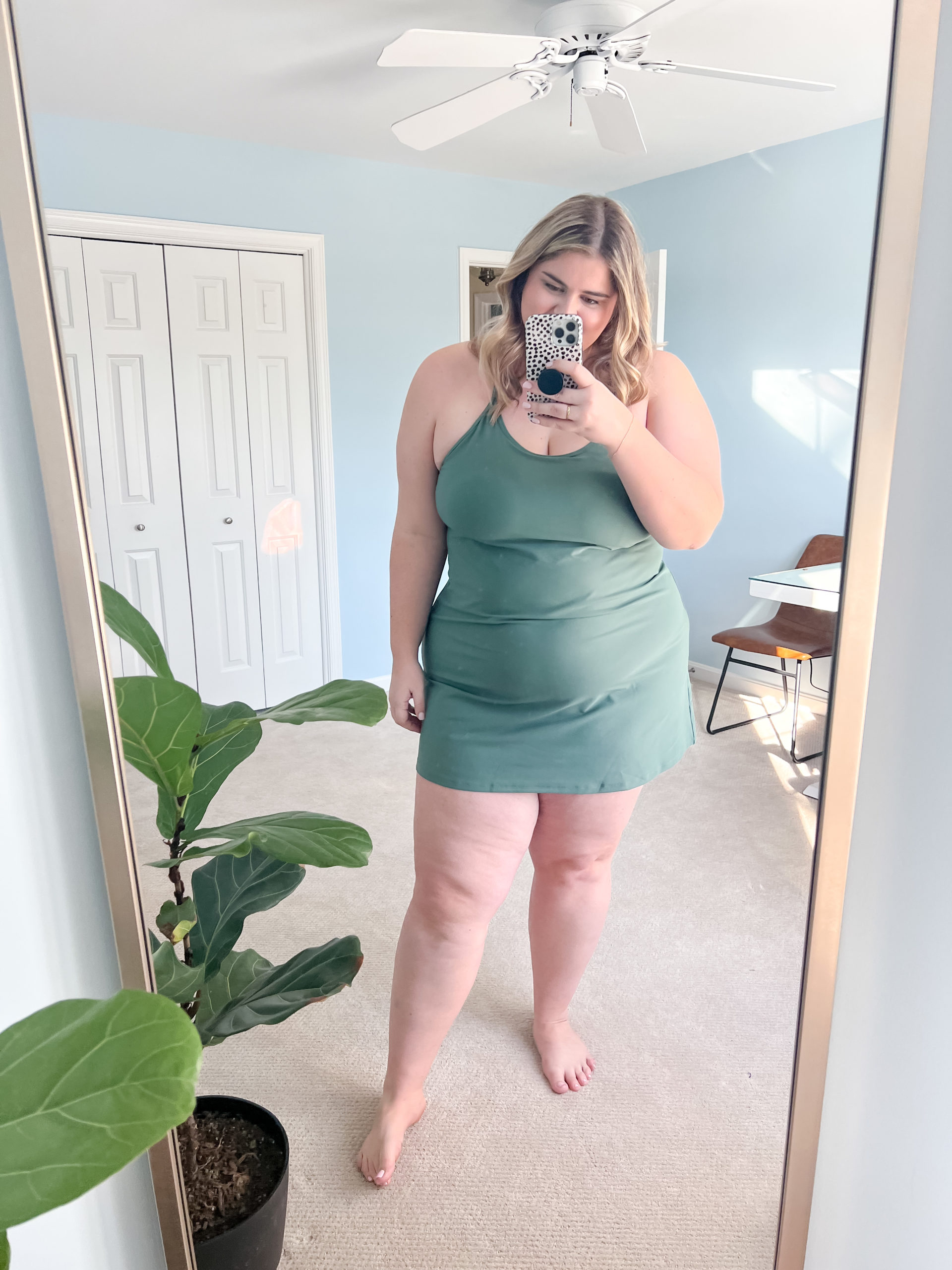 4 Plus Size Pieces You Need from Old Navy This Spring - www.carlakiley.com