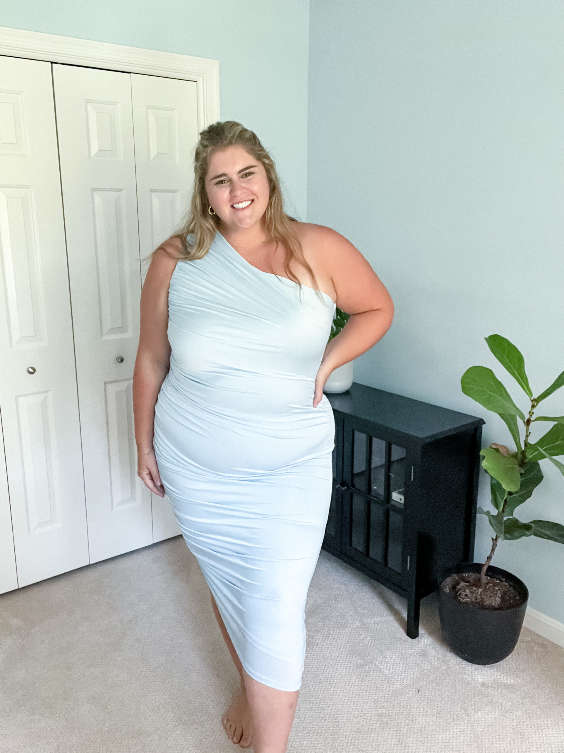 8 Fab Plus-Size Brands That You Need in Your Closet